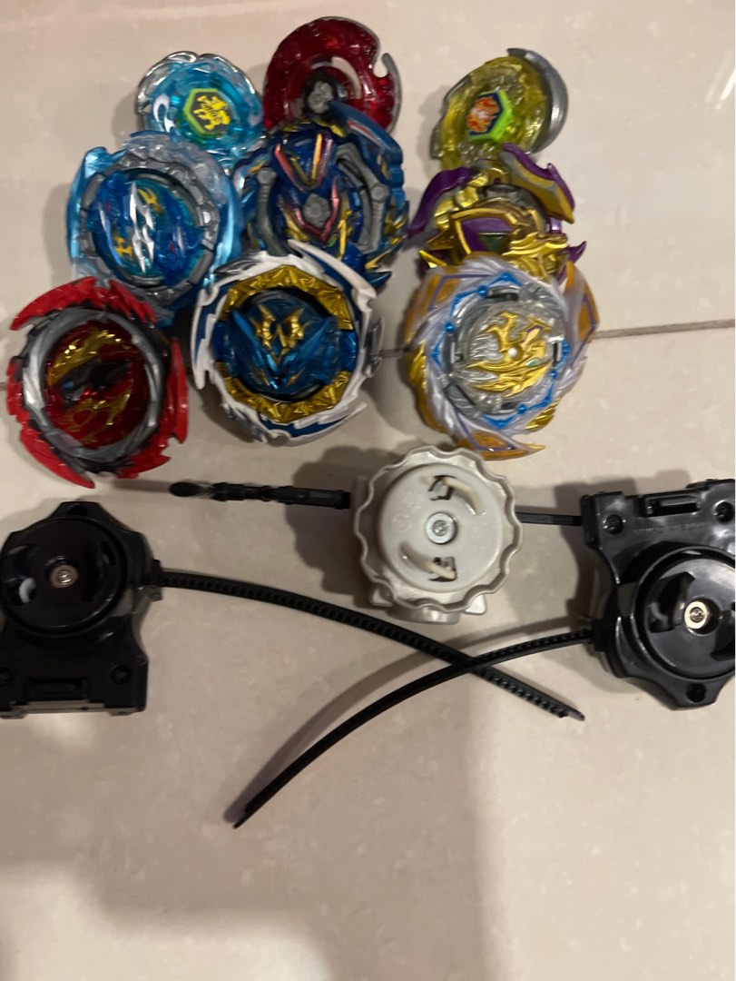 Beyblade combo set, Hobbies & Toys, Toys & Games on Carousell