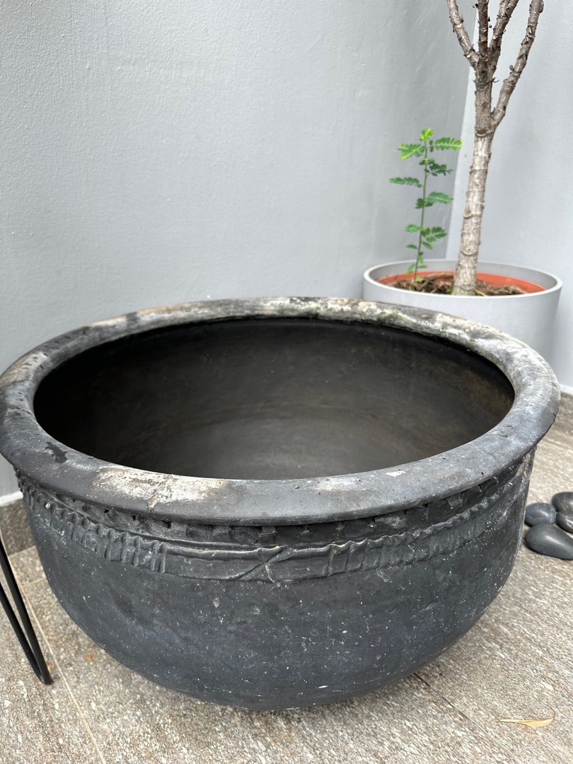 Black clay pot, Furniture & Home Living, Gardening, Pots & Planters on ...