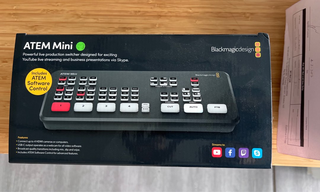 Black magic ATEM mini live production switcher, Photography ...