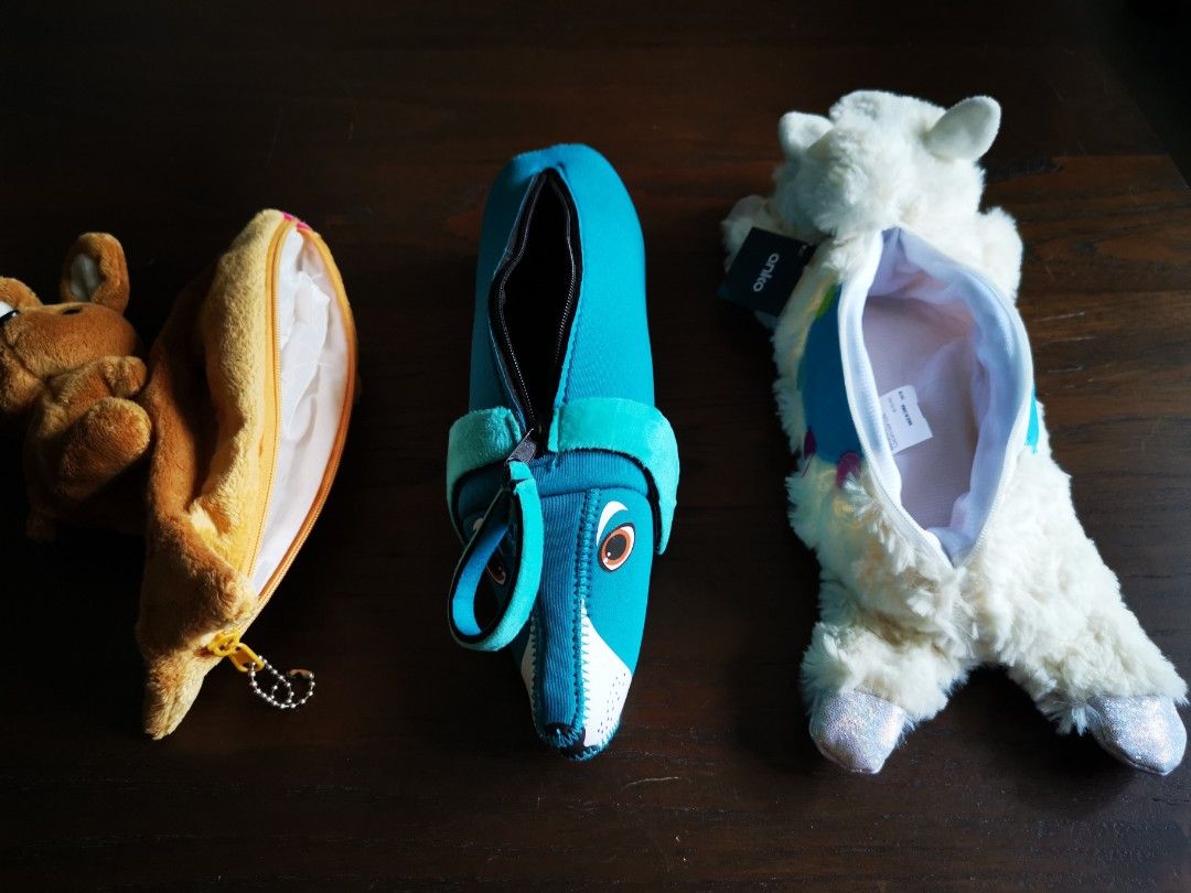 BNIP Tsum Tsum backpack, Mavis bag and assorted pencil cases, Women's ...