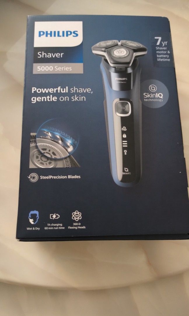 Brand New Philip Electric Shaver 5000 series, Beauty & Personal Care ...