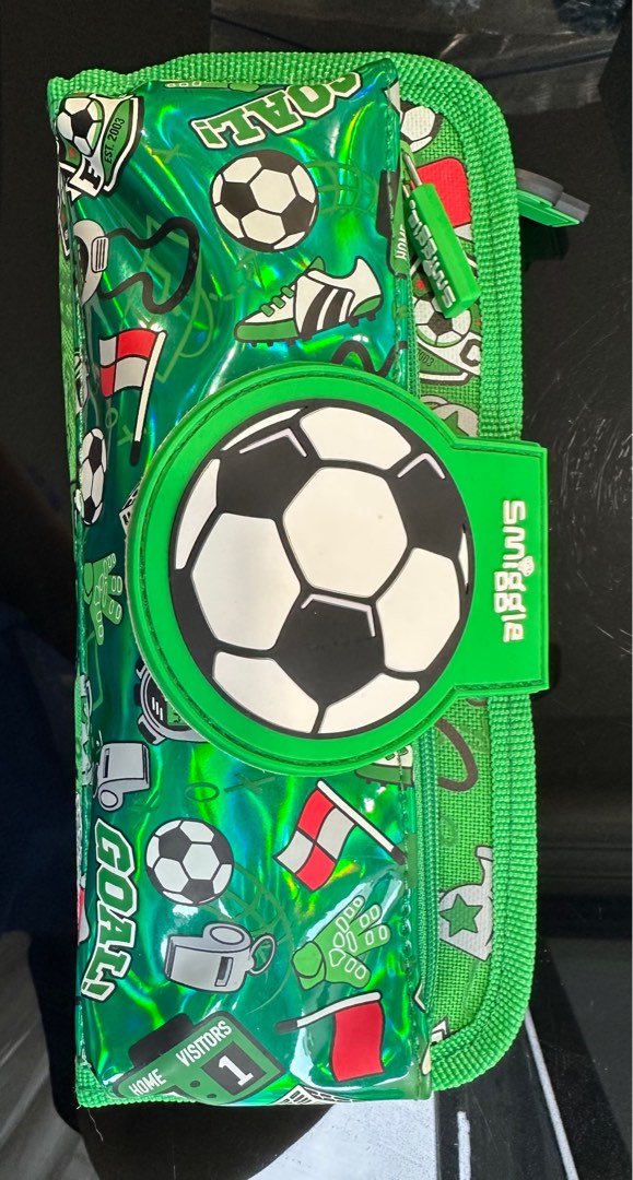 Brand new Smiggle pencil box, Hobbies & Toys, Stationery & Craft ...