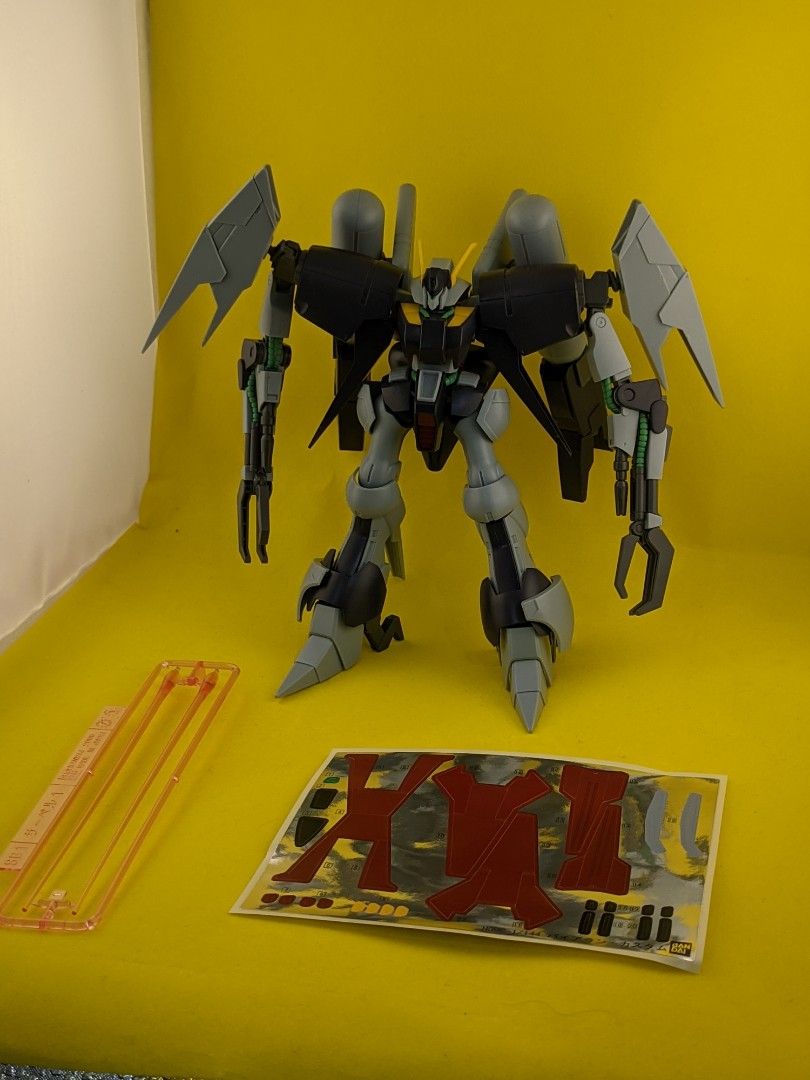 Built HG 1/144 Byarlant Custom, Hobbies & Toys, Toys & Games on Carousell