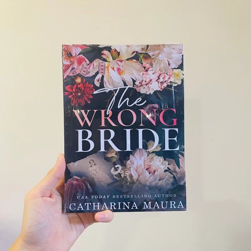 Catharina Maura Series Book, Hobbies & Toys, Books & Magazines ...