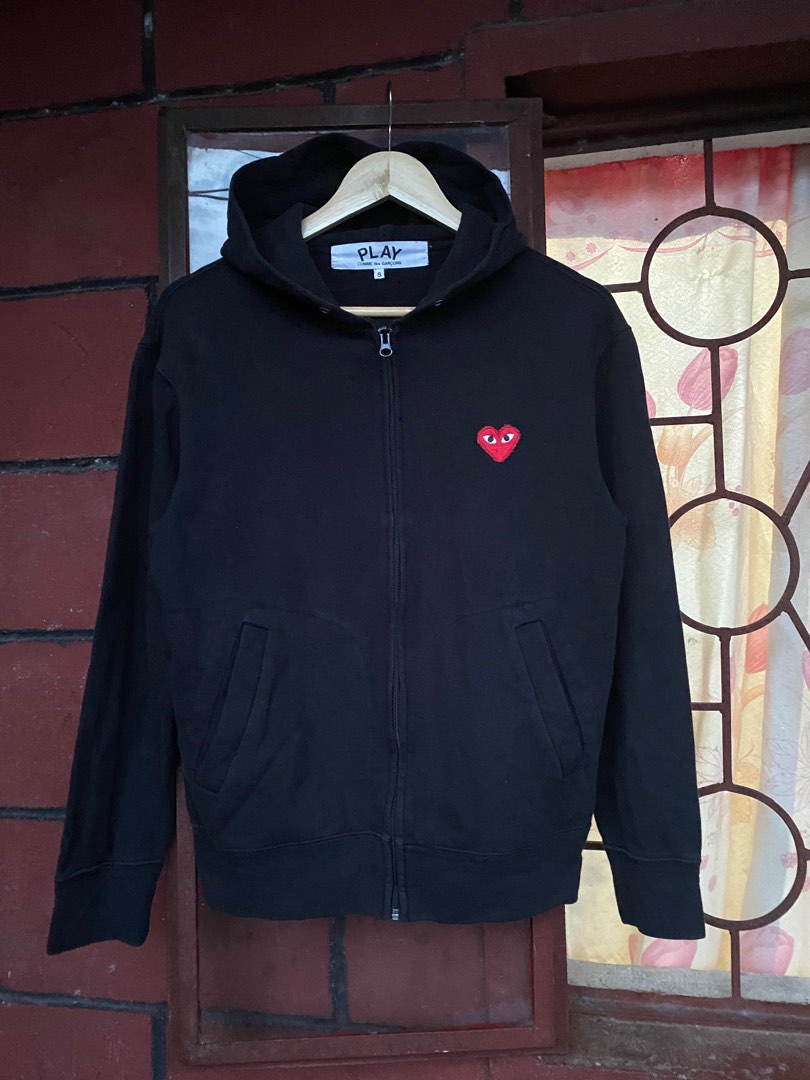 CDG PLAY, Luxury, Apparel on Carousell