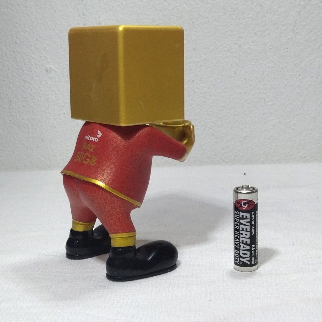 Celcom Cube Figure : Max 50GB, Hobbies & Toys, Collectibles ...