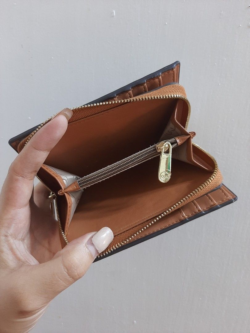 cln wallet, Women's Fashion, Bags & Wallets, Wallets & Card holders on ...