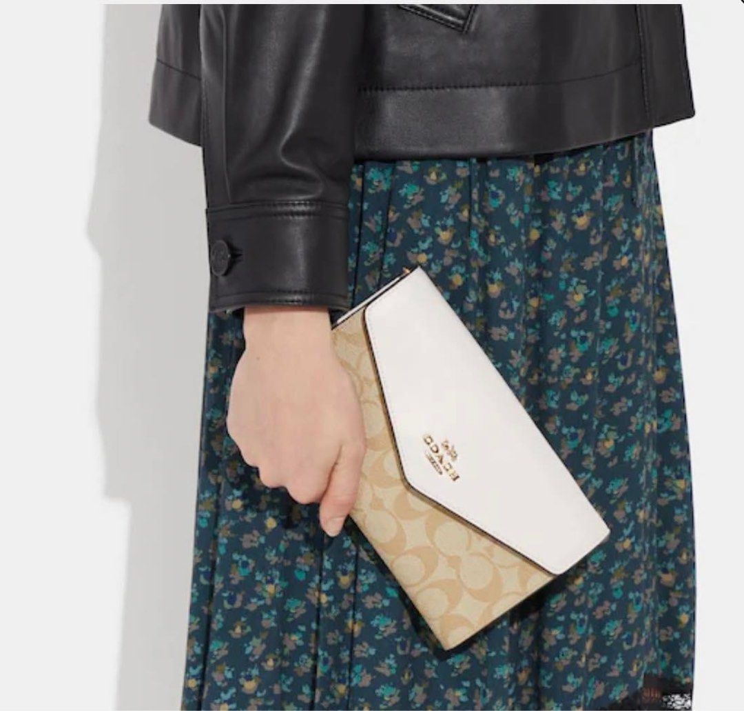 Coach Envelope Clutch Crossbody In Signature Canvas, Luxury, Bags ...