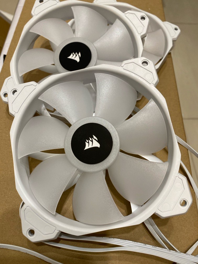 CORSAIR iCUE SP120 RGB Elite Performance 120mm White PWM ARGB x 3 ...