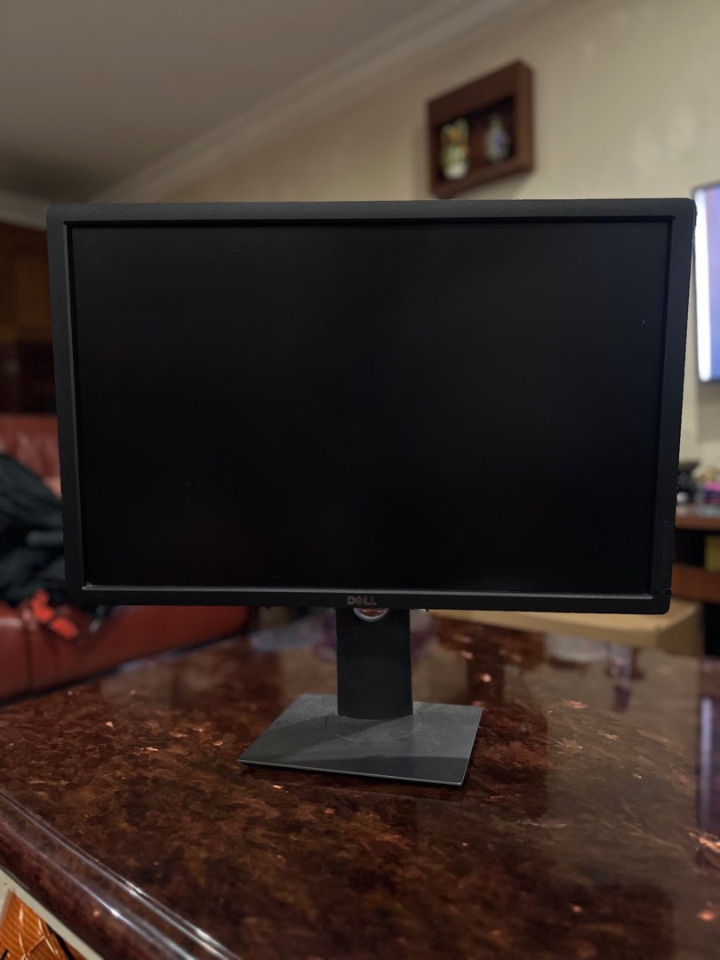 Dell Monitor Rotatable, Computers & Tech, Parts & Accessories, Monitor ...