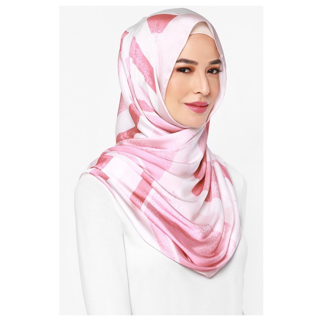 Duck Shawl - Kuih Lapis, Women's Fashion, Muslimah Fashion, Hijabs on ...