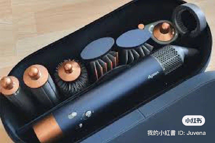 Dyson Airwrap - Full set still under warranty, Beauty & Personal Care ...