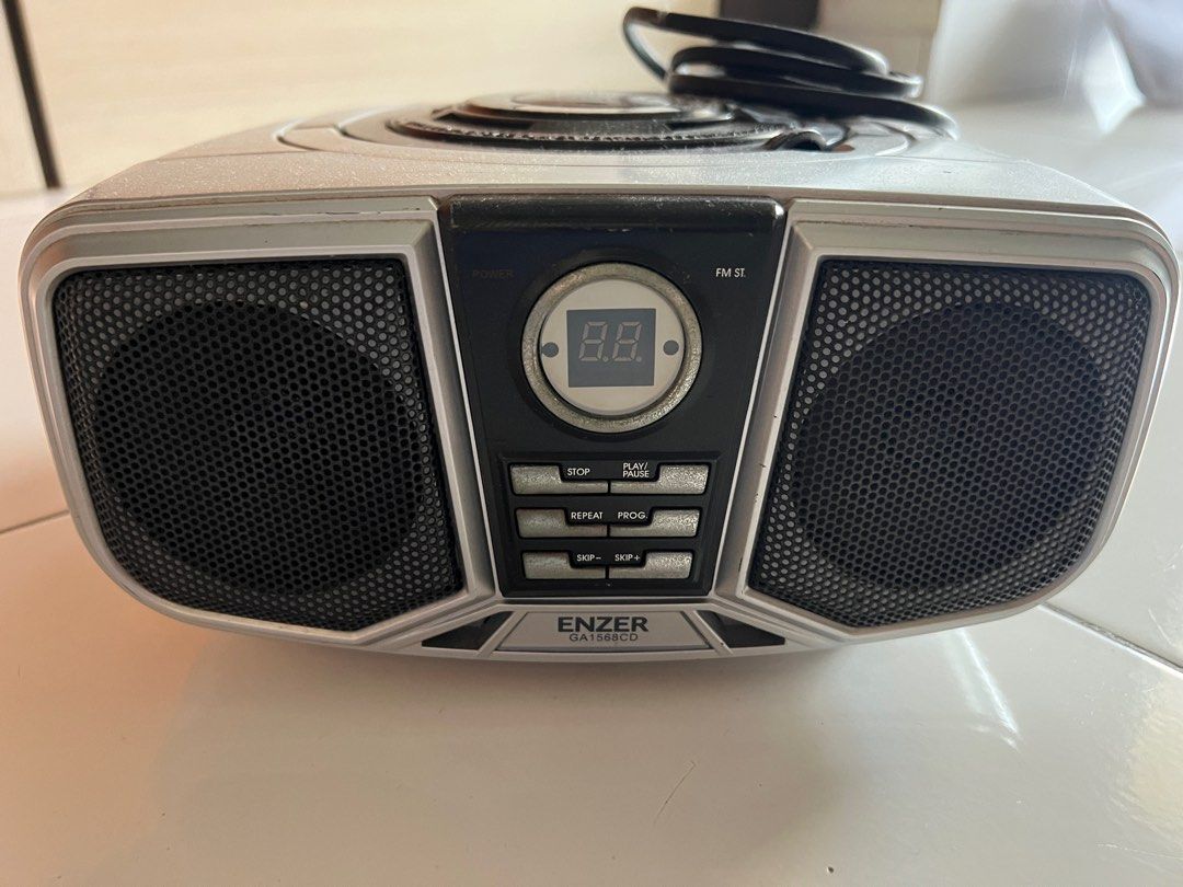 Enzer Radio, Audio, Portable Music Players on Carousell
