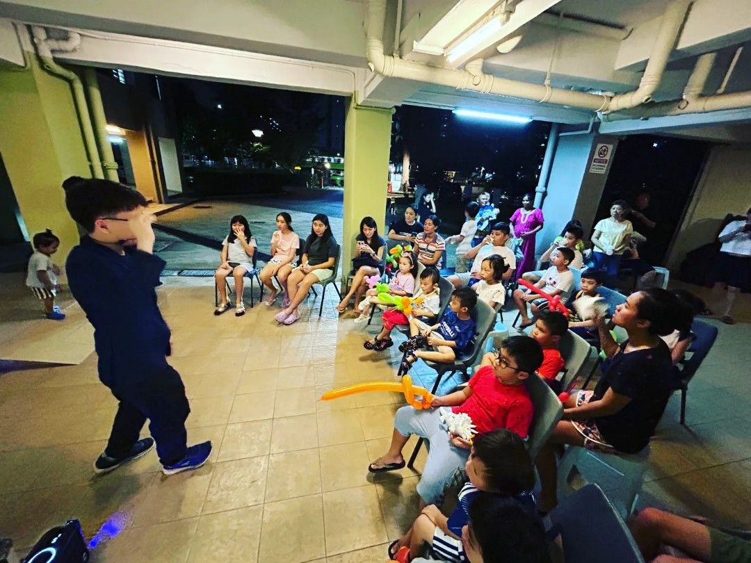 Event services/Magic show/balloon sculpting for RC event/corporate ...