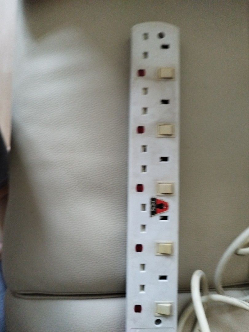 Extension Socket 5 ways, TV & Home Appliances, Electrical, Adaptors ...