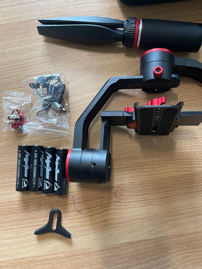 FeiyuTech A2000 Handheld Stabilizer Gimbal, Photography, Photography ...