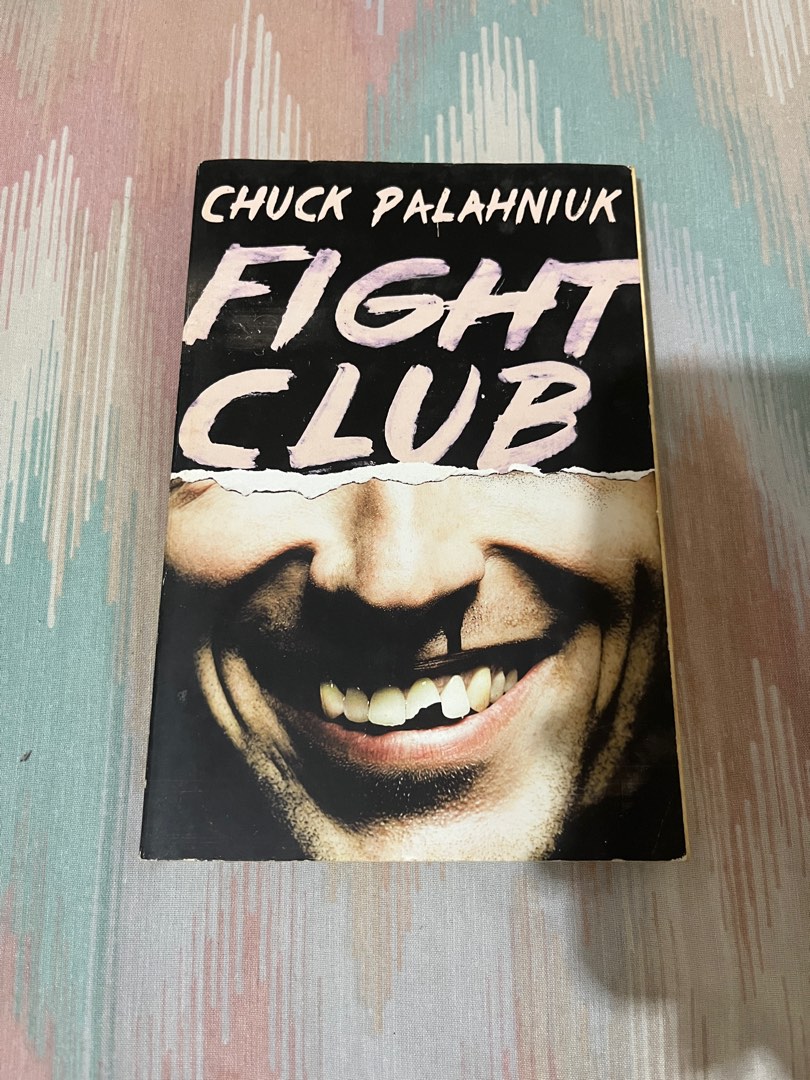 Fight Club by Chuck Palahniuk, Hobbies & Toys, Books & Magazines, Fiction & Non-Fiction on Carousell