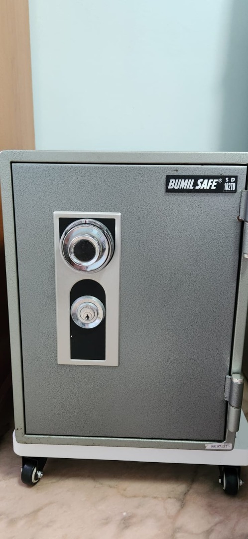 Fire rated USA branded Bumil Safe - best for home use, Furniture & Home ...