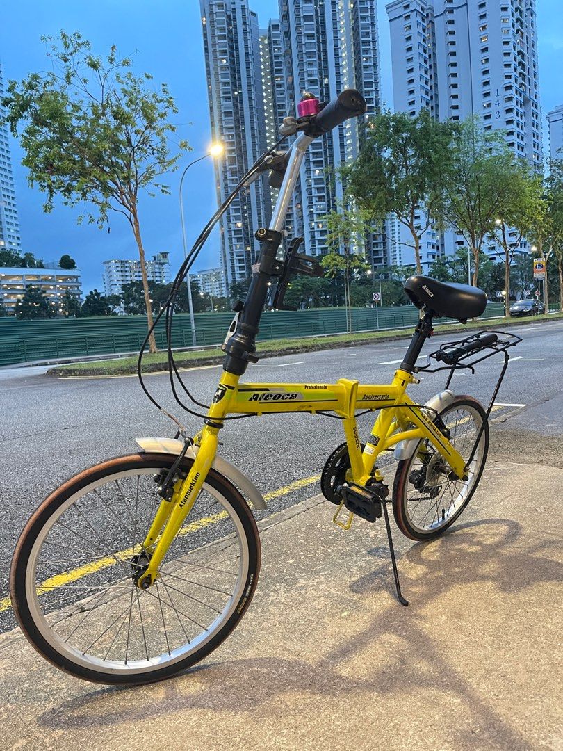 Foldable Aleoca Bicycle 20 inch wheels with 6-speed, Sports Equipment ...