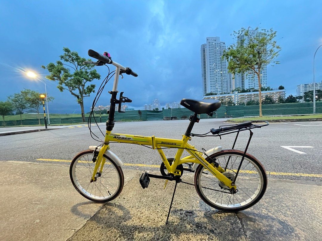 Foldable Aleoca Bicycle 20 inch wheels with 6-speed, Sports Equipment ...