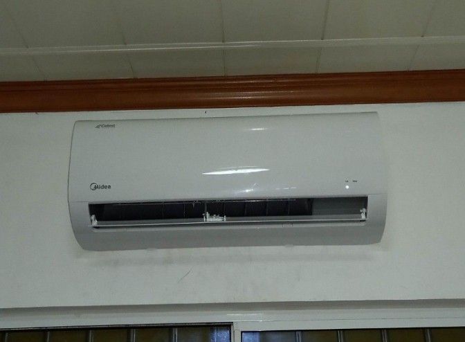 Free Installation Midea Celest Split Type Inverter, TV & Home ...