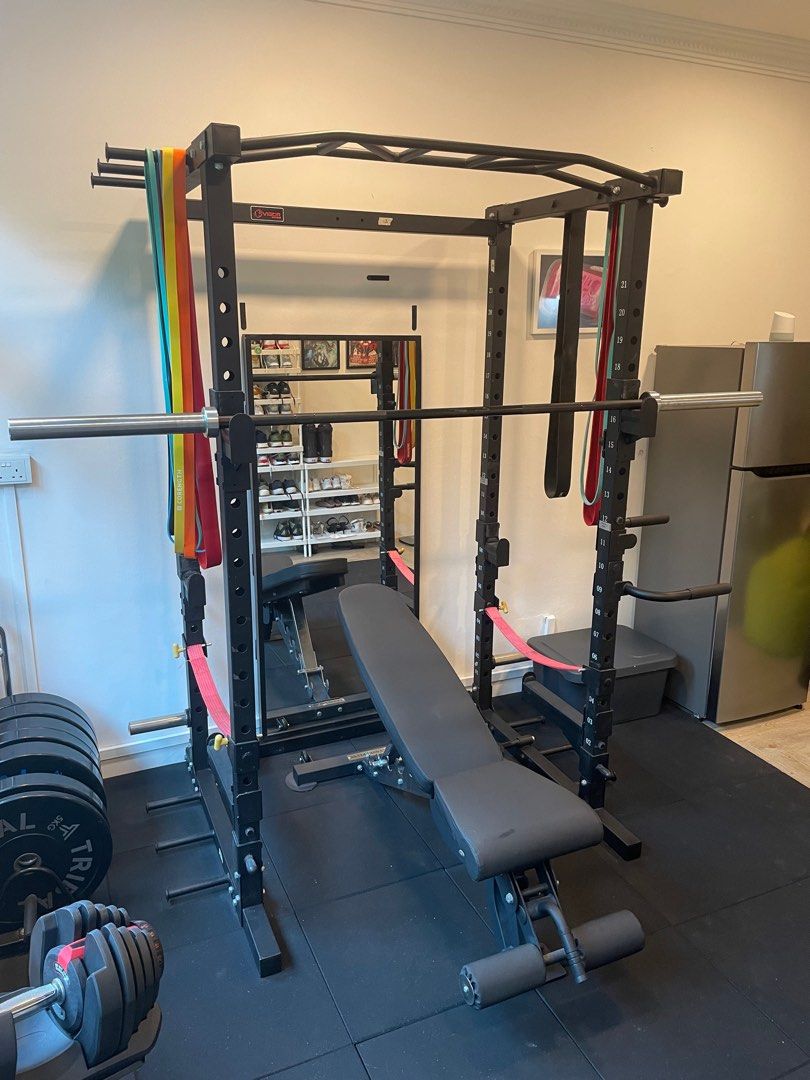 Full cage squat, bench, pull up rack with tricep extension bars, Sports ...