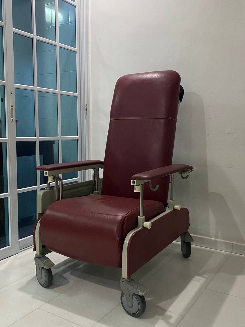 Geriatric Chair, Health & Nutrition, Assistive & Rehabilatory Aids ...