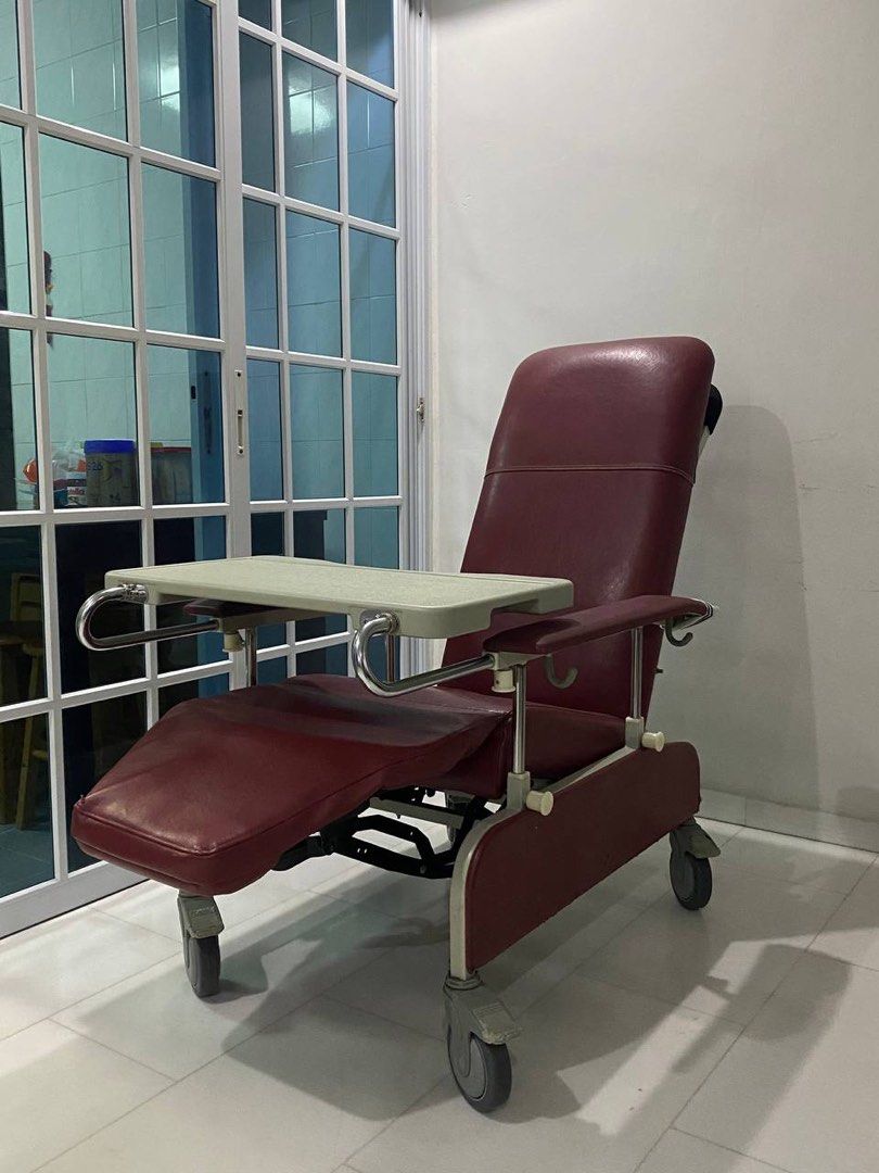 Geriatric Chair, Health & Nutrition, Assistive & Rehabilatory Aids ...