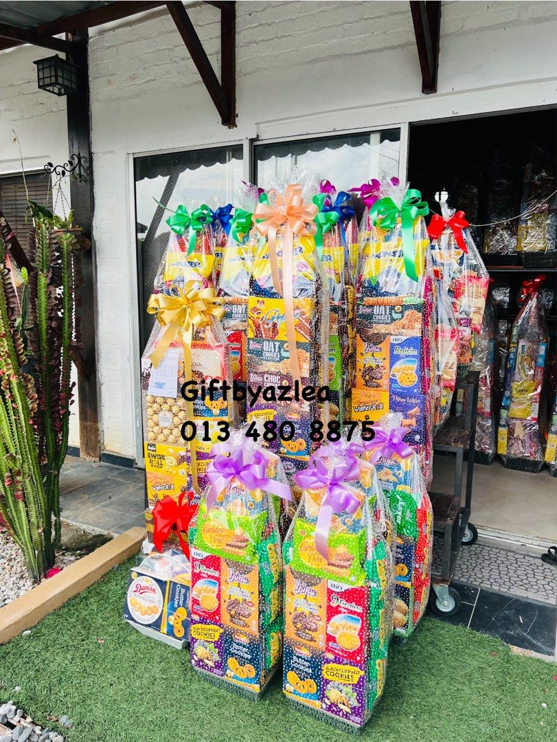 Hamper makanan dan minuman size besar dan tinggi, Food & Drinks, Gift ...