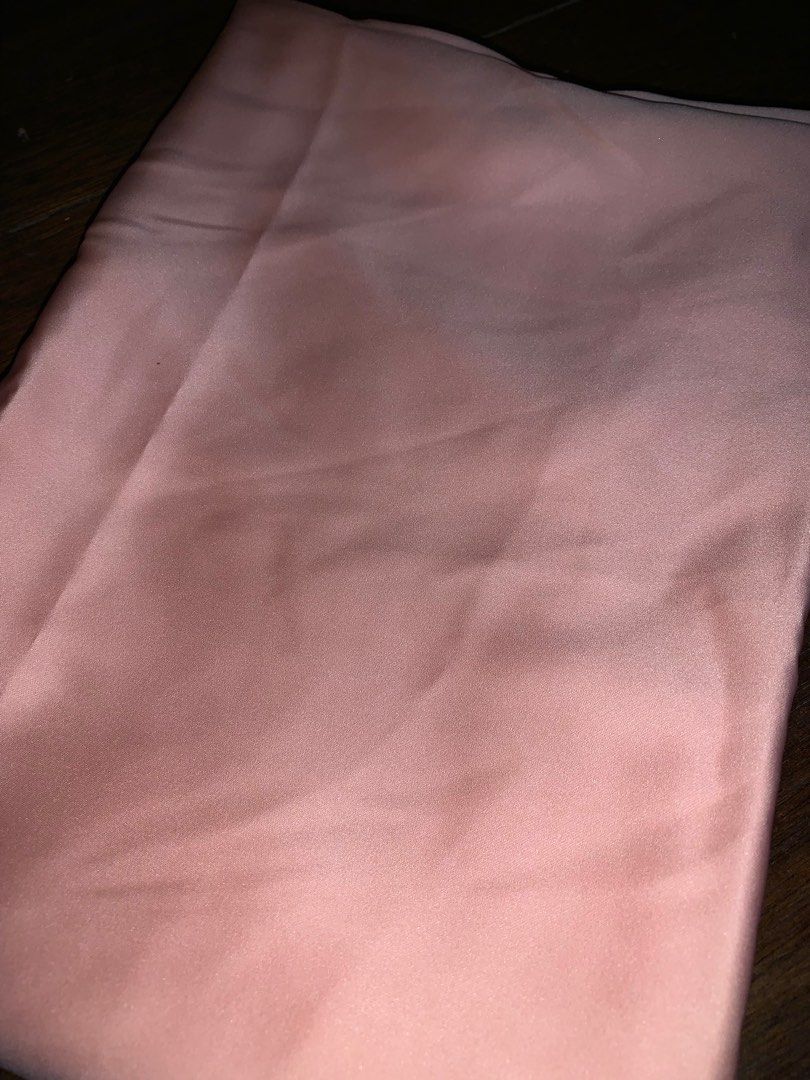 Han mei square silk touch, Women's Fashion, Muslimah Fashion, Hijabs on ...