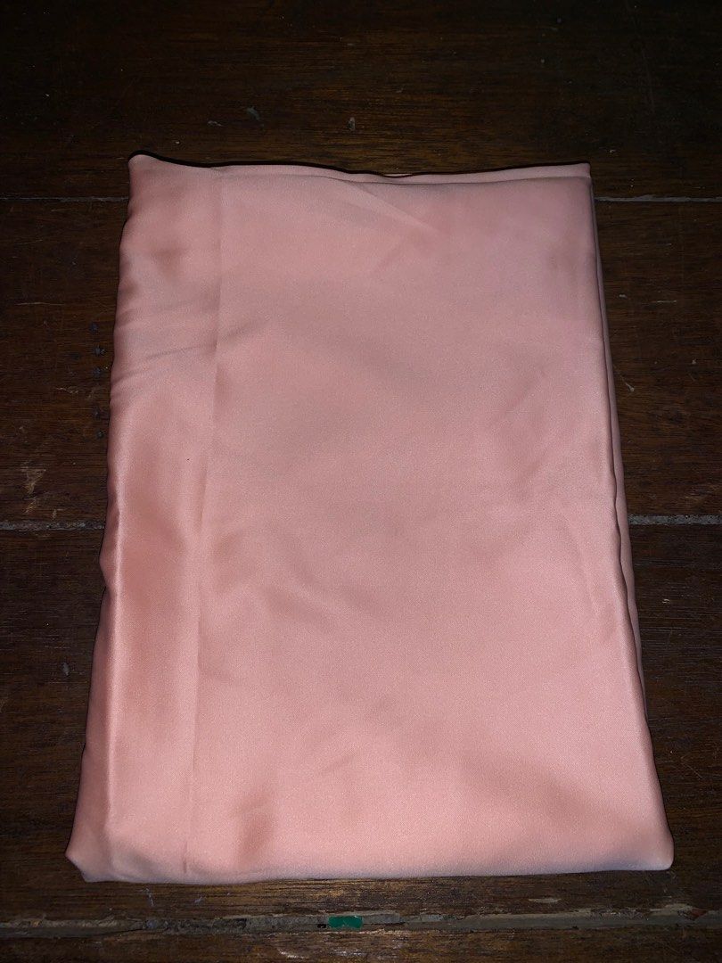 Han mei square silk touch, Women's Fashion, Muslimah Fashion, Hijabs on ...