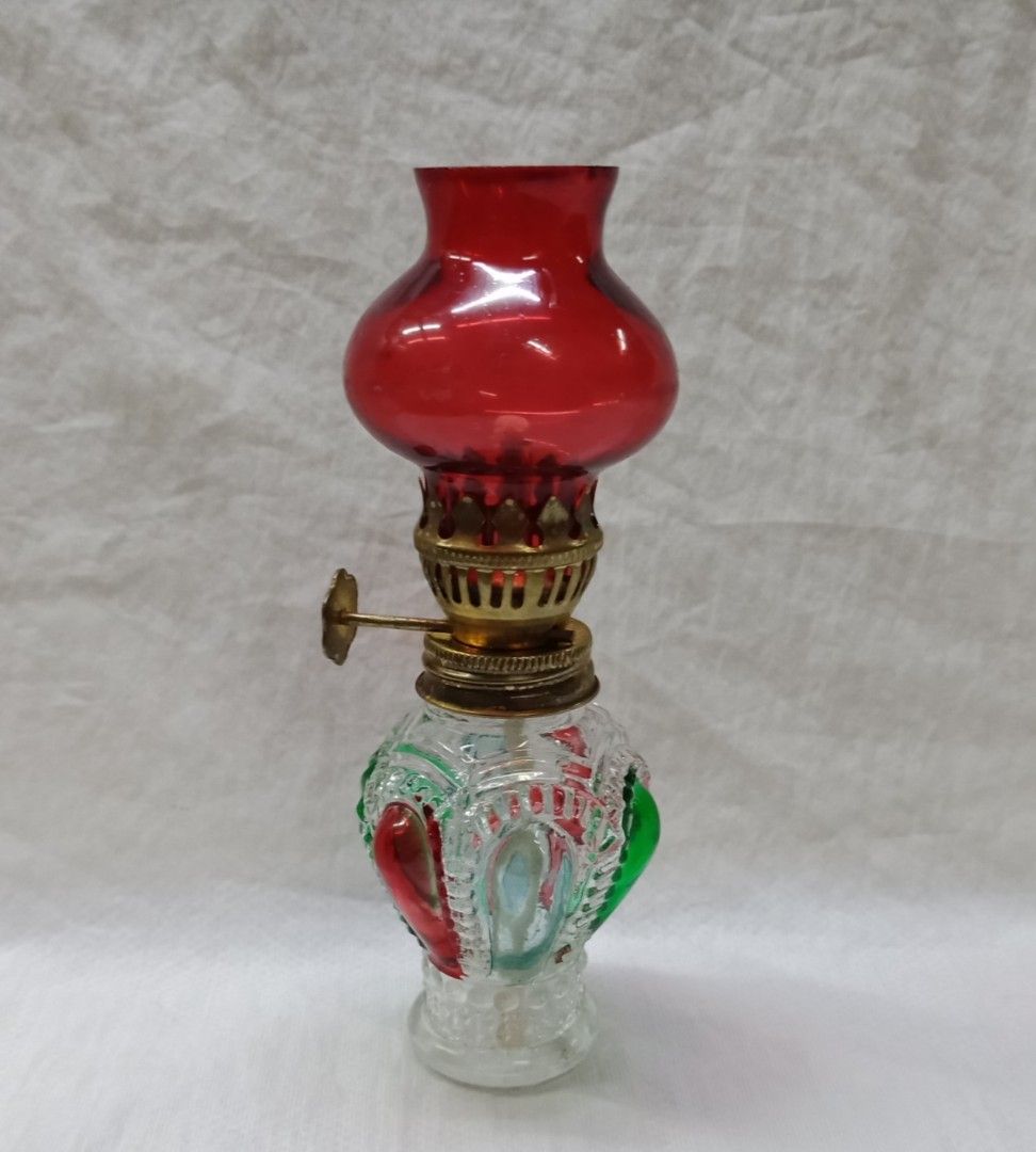 Hong Kong Oil Lamp Vintage, Hobbies & Toys, Collectibles & Memorabilia ...
