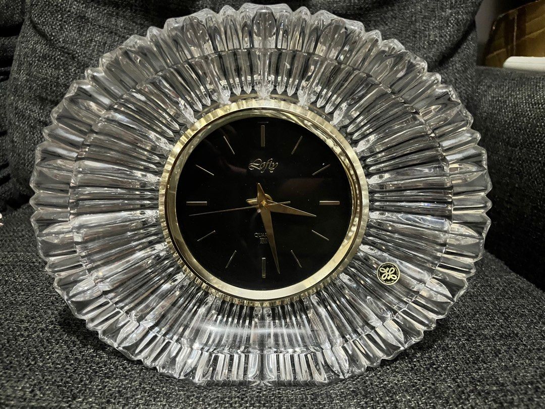 Hoya Crystal Clock, Furniture & Home Living, Home Decor, Clocks on ...