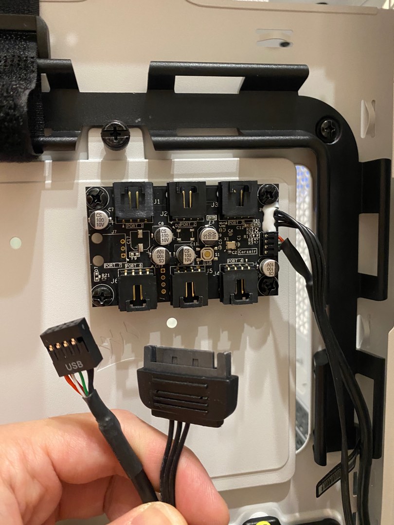 iCUE Lighting Node CORE Digital Fan RGB ARGB Lighting Controller ...