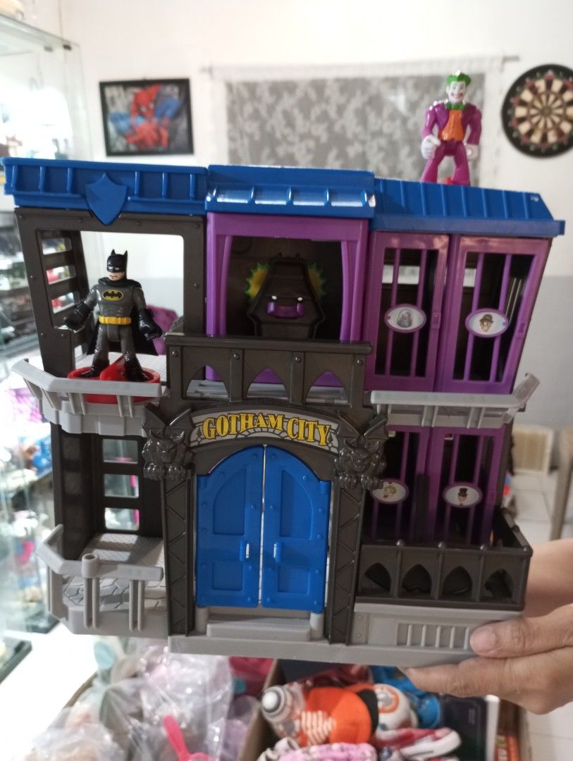 Imaginext Gotham City Jail, Hobbies & Toys, Toys & Games on Carousell