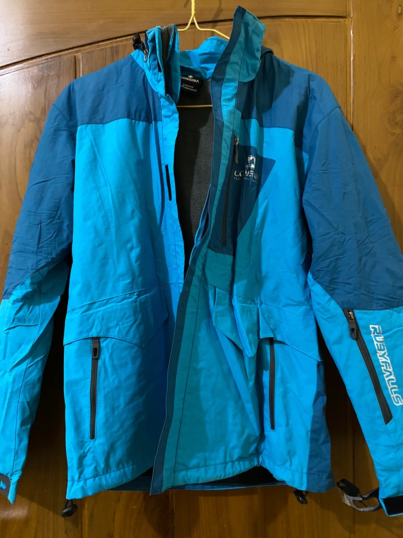 Jaket Gunung Consina, Fesyen Wanita, Pakaian Wanita, Baju Luaran di ...