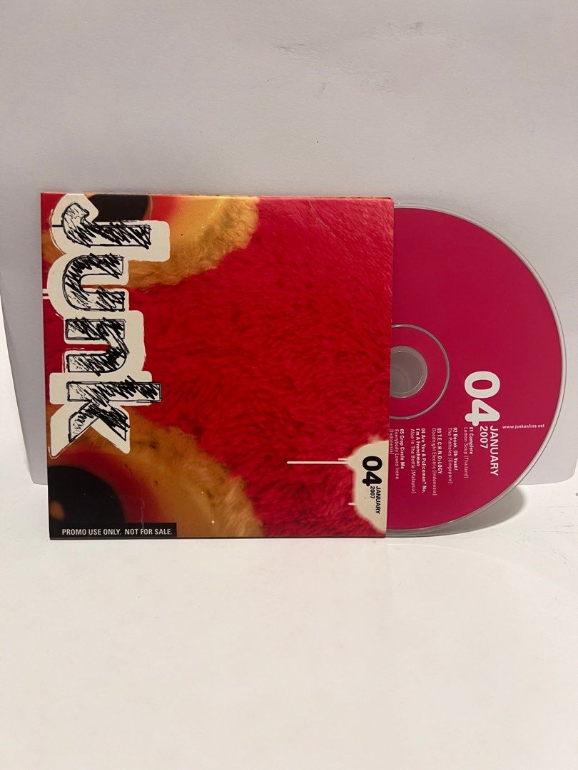JUNK magazine CD Compilation 04, Hobbies & Toys, Music & Media, CDs ...