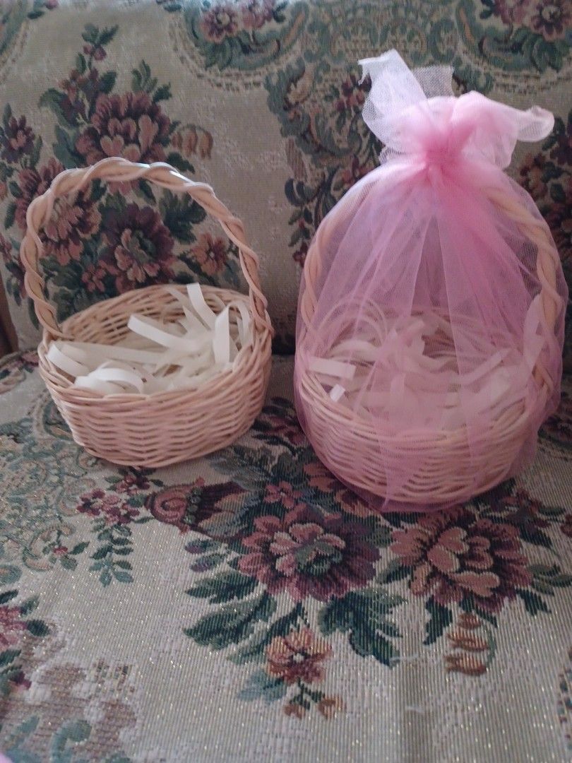 Keranjang rotan halus, Serba Serbi, Others di Carousell