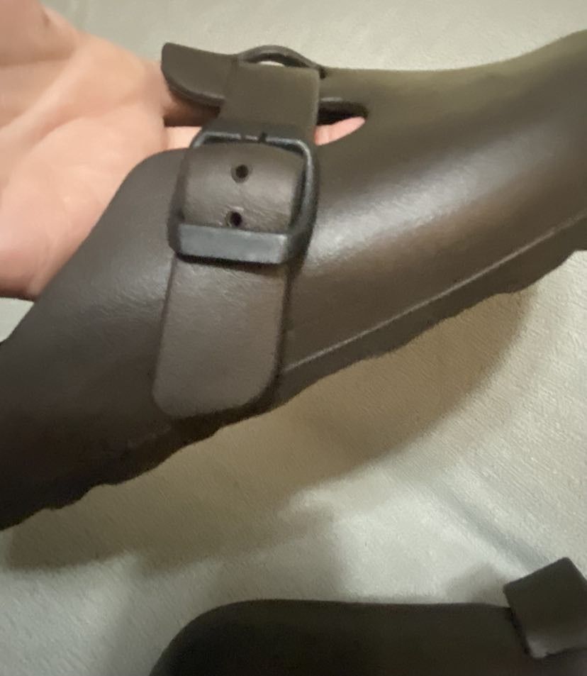 Leaveland slip on, Women's Fashion, Footwear, Shoe inserts on Carousell