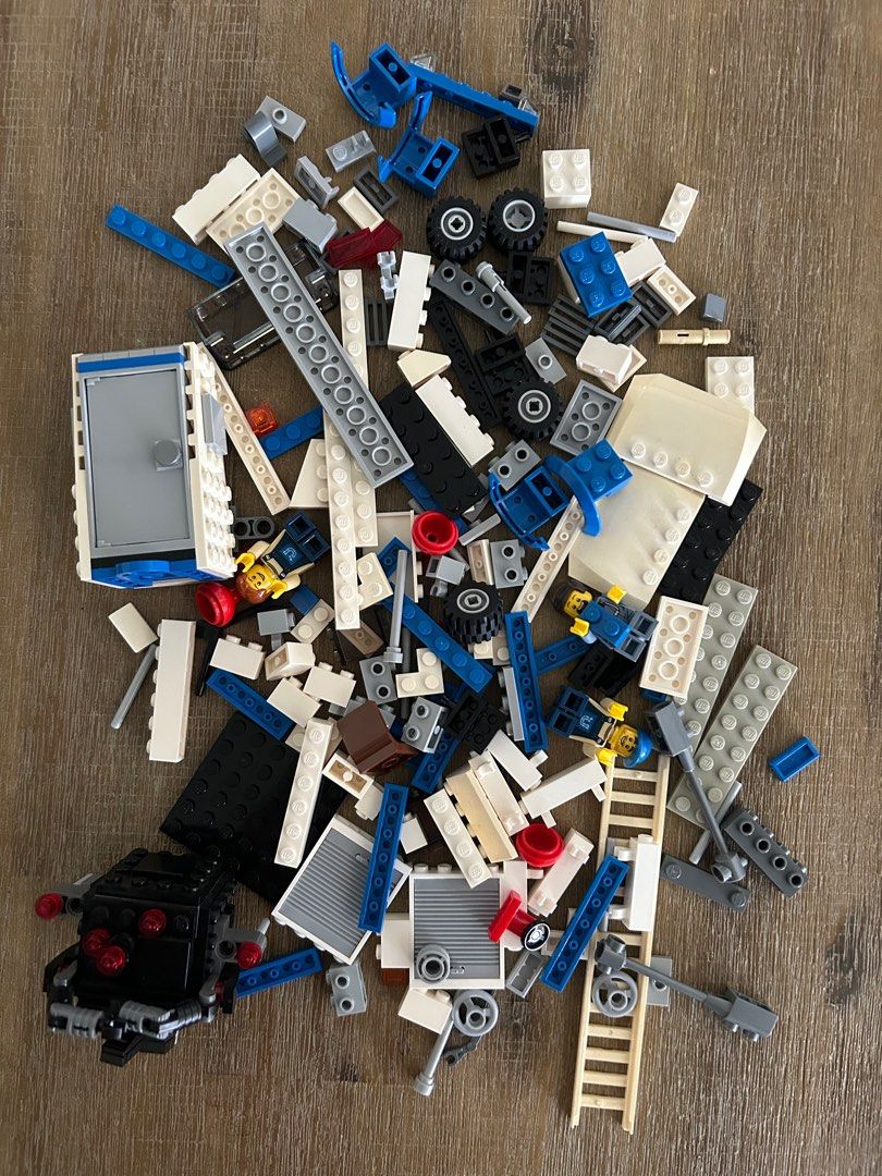 Lego 70811 The Flying Flusher, Hobbies & Toys, Toys & Games on Carousell