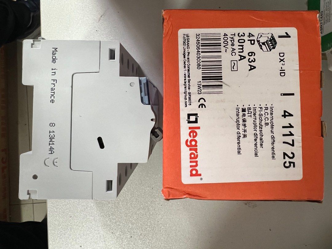 LEGRAND 4P 63A RCCB RCBO RCD, 家庭電器, 轉插器及插頭 - Carousell