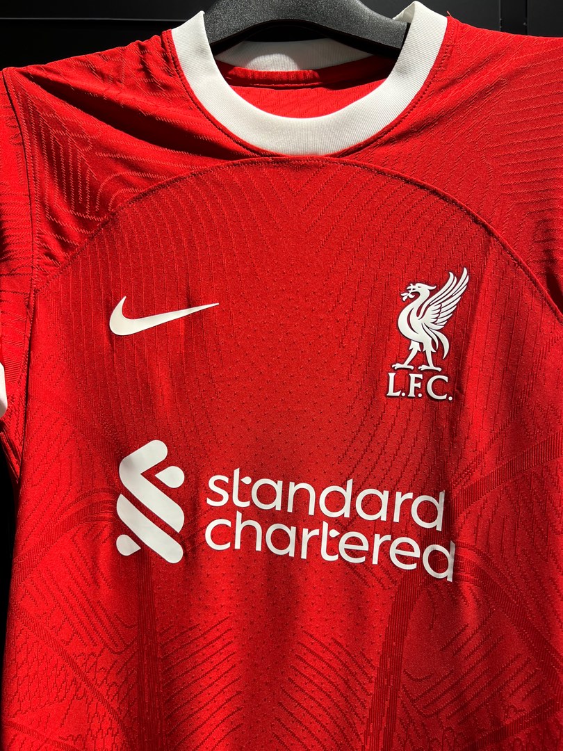 Liverpool 23/24 Match Home, Men's Fashion, Activewear on Carousell