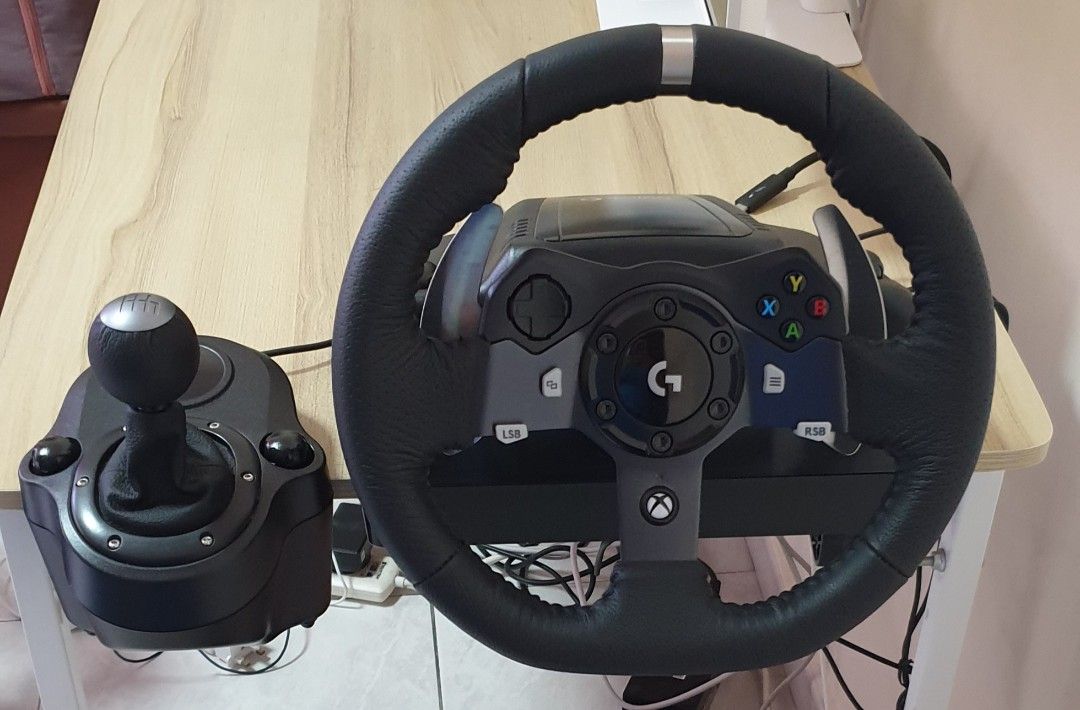 Logitech G920 Driving Force Racing Wheel, Floor Pedals and Shifter ...