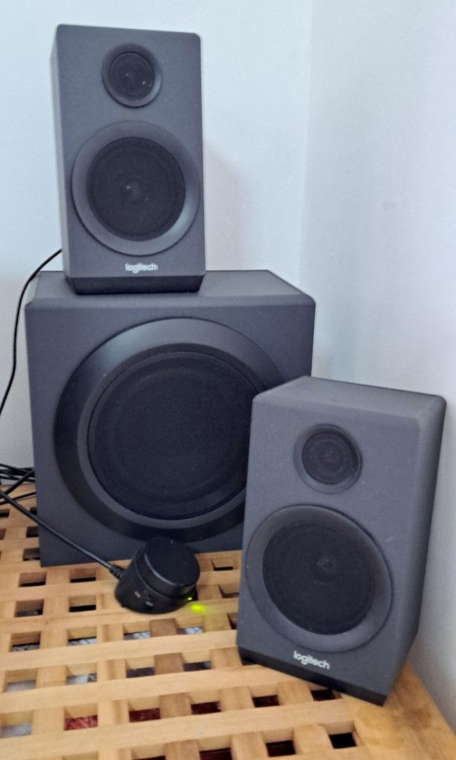 Logitech Z333 speaker with woofers, Audio, Soundbars, Speakers ...