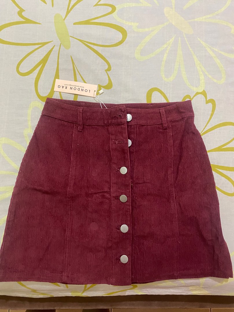London Rag A Line Skirt Maroon, Women's Fashion, Bottoms, Skirts on ...