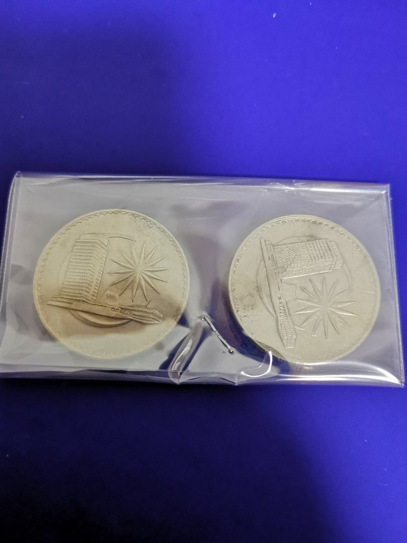 Malaysia 1971 RM 1 Ringgit coin - 2pcs, Hobbies & Toys, Memorabilia ...