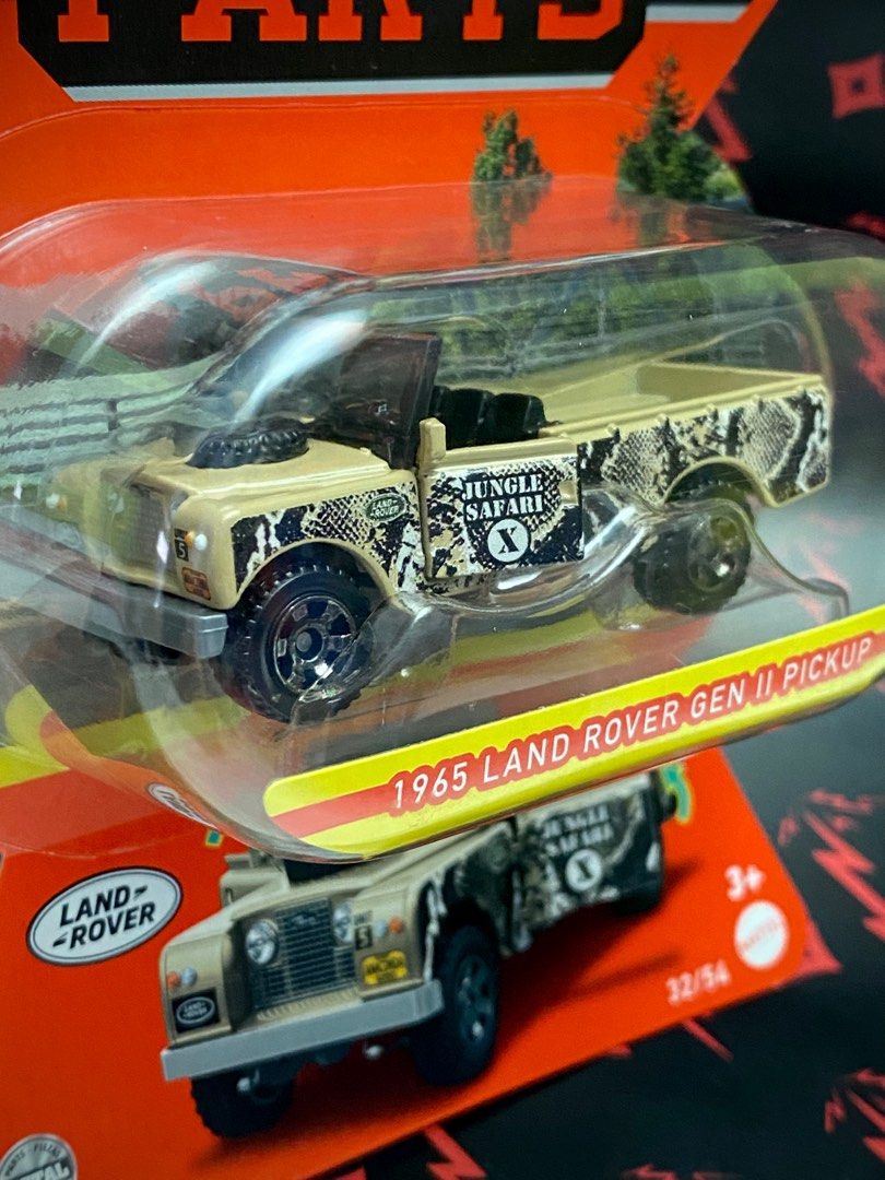 Matchbox 1965 Land Rover Gen II Pickup Defender Hot Wheels size ...