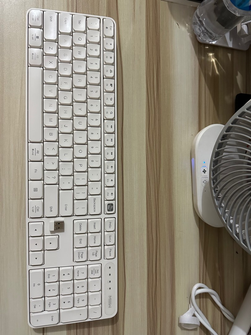 Miiw Xiaomi Wireless Keyboard Computers And Tech Parts And Accessories Computer Keyboard On Carousell