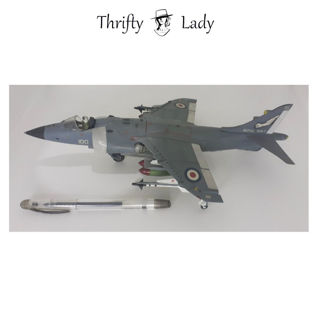 Model Plane Collectible: Harrier VTOL (Vertical Take-Off & Landing ...