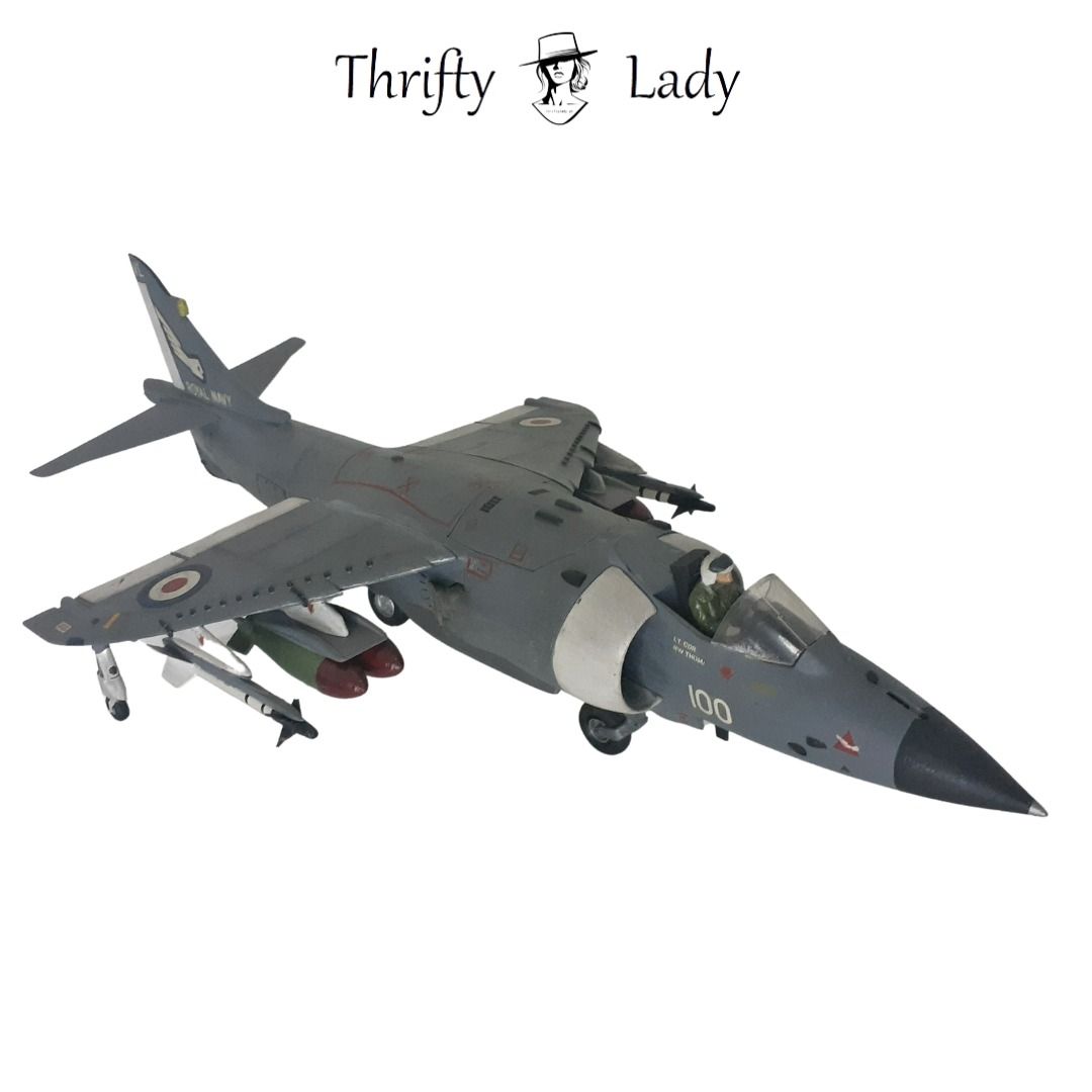 Model Plane Collectible: Harrier VTOL (Vertical Take-Off & Landing ...